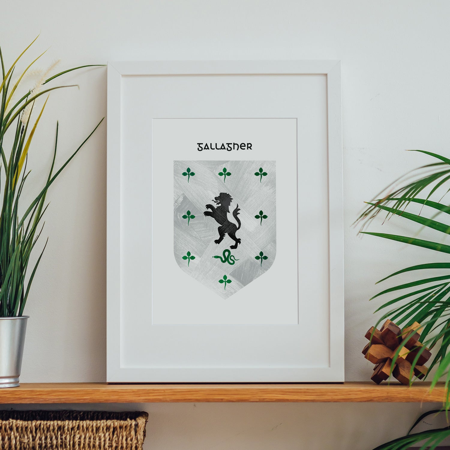 Gallagher Family Crest – Celtic Clans