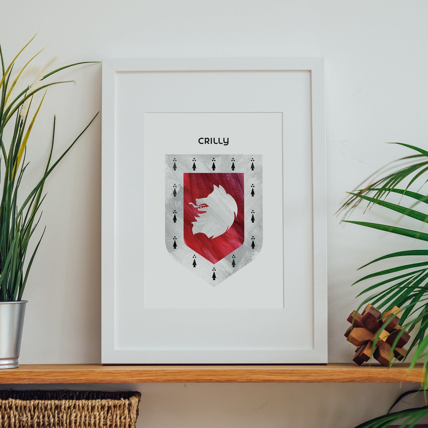 Crilly Family Crest – Celtic Clans