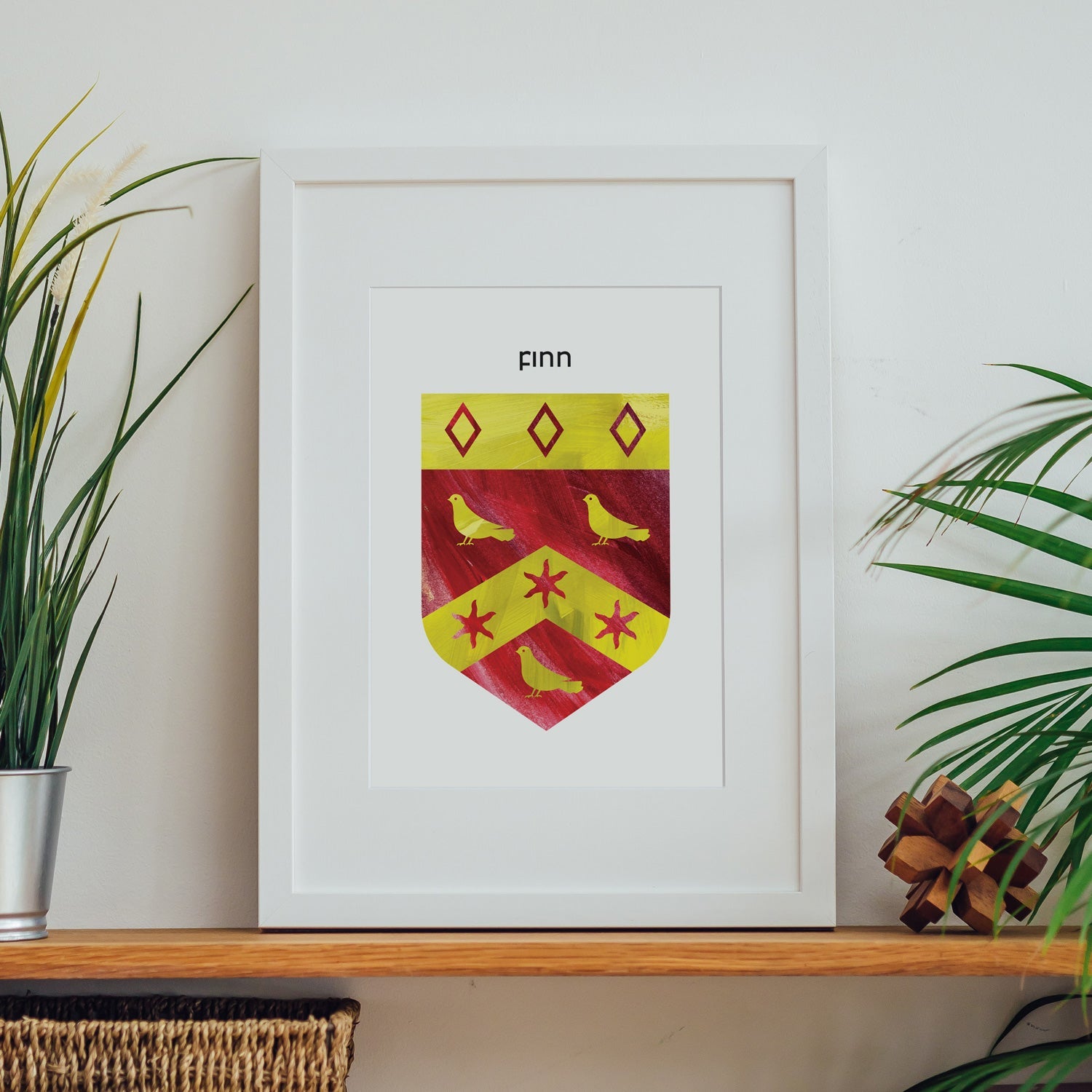 Finn Family Crest – Celtic Clans
